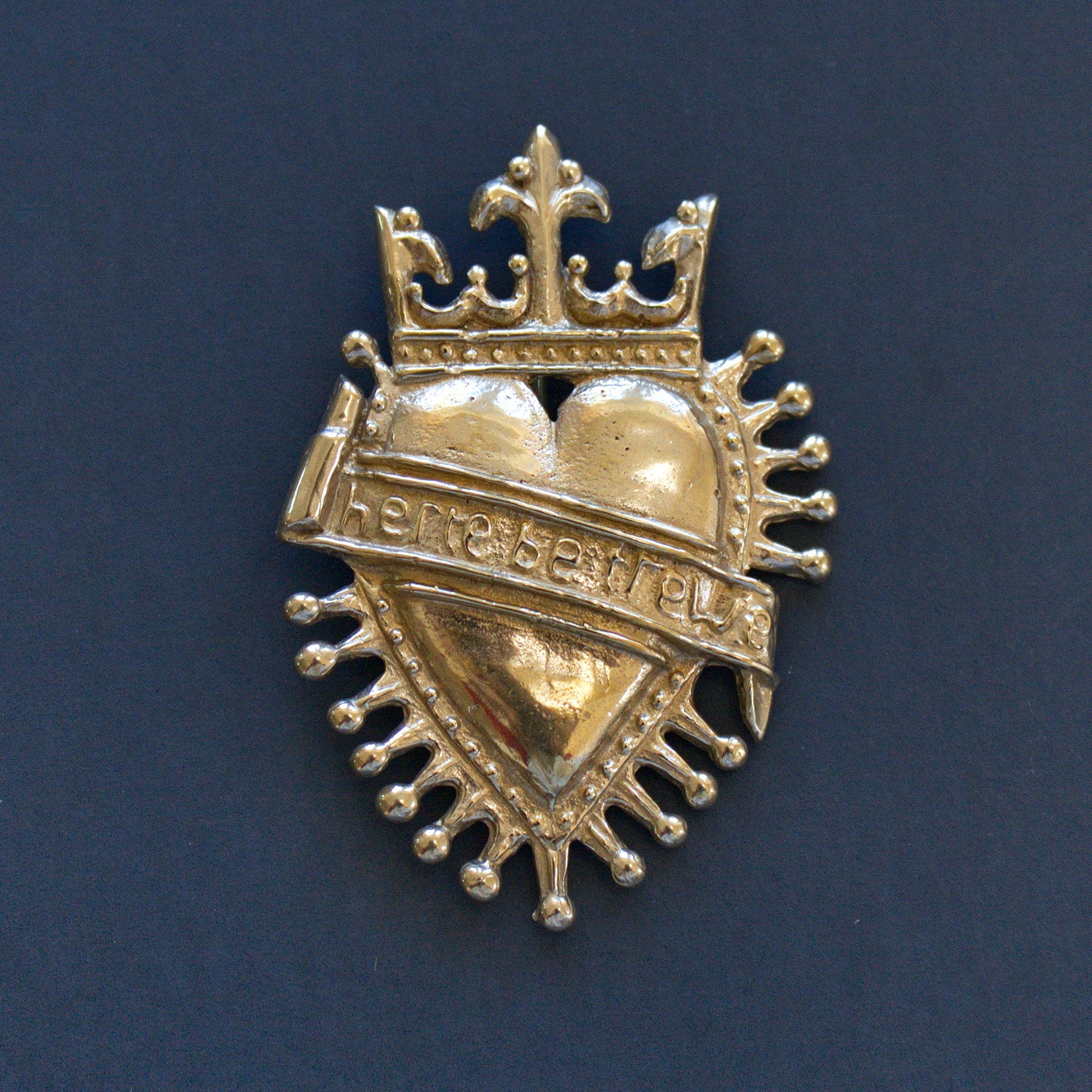 Crowned Heart Medieval Badge Middle Ages Pilgrim Badge Late - Etsy