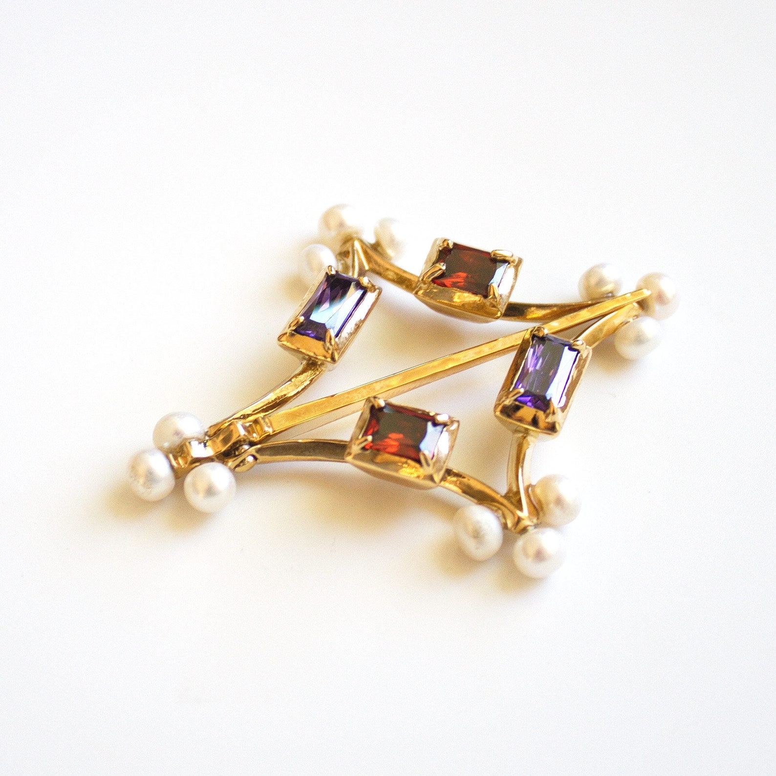 Gold Plated Medieval Brooch: 14th Century Style With Pearls - Etsy
