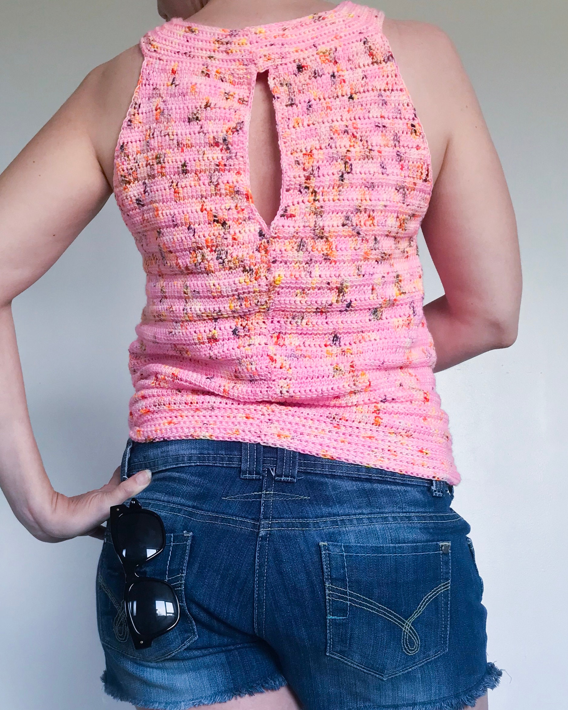 Crochet top pattern: Womens sleeveless summer vest Top down | Etsy