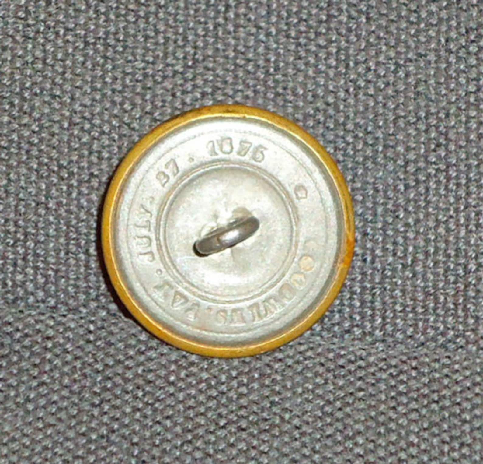 C 1875 Indian Wars Officers Button Gilded, Tin Back, Heraldic Eagle ...