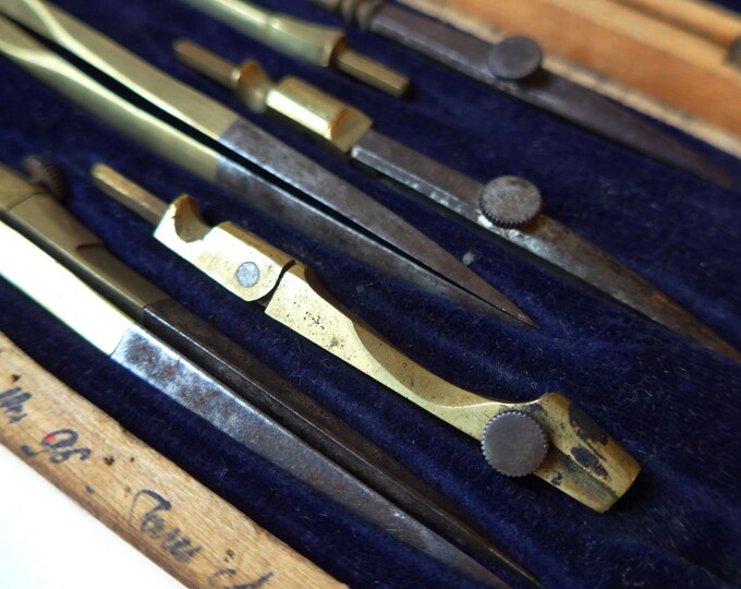 ANTIQUE 1930s FRENCH Drafting Tool Set , Compass , Drawing Kit in ...