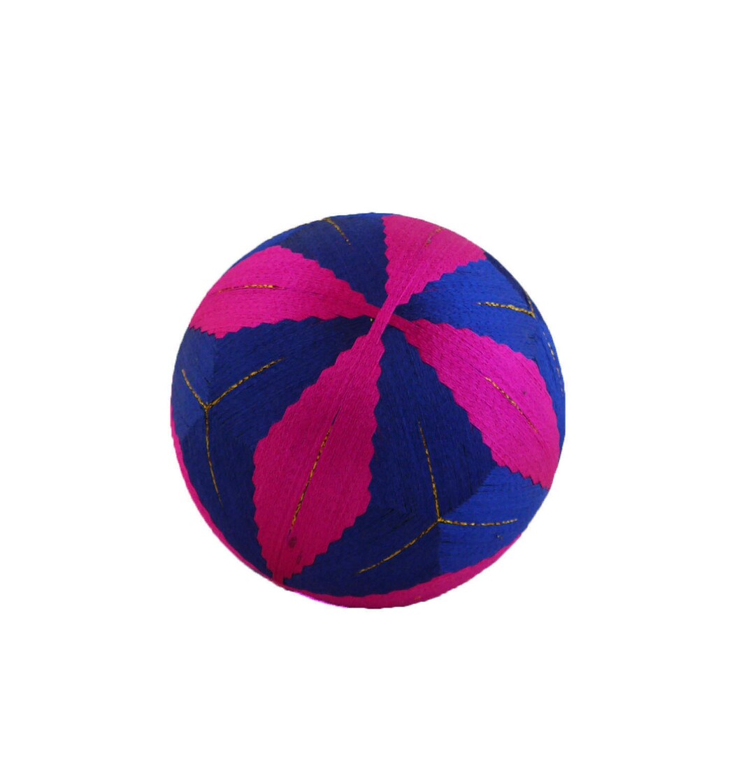 VINTAGE Beautiful " Temari " Ball , Embroidering Thread Ball , Japanese ...
