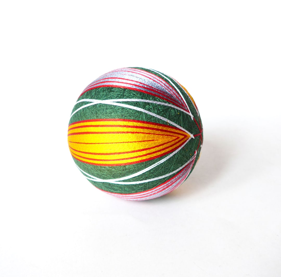 VINTAGE Beautiful Temari Ball , Embroidering Thread Ball , Japanese Art ...