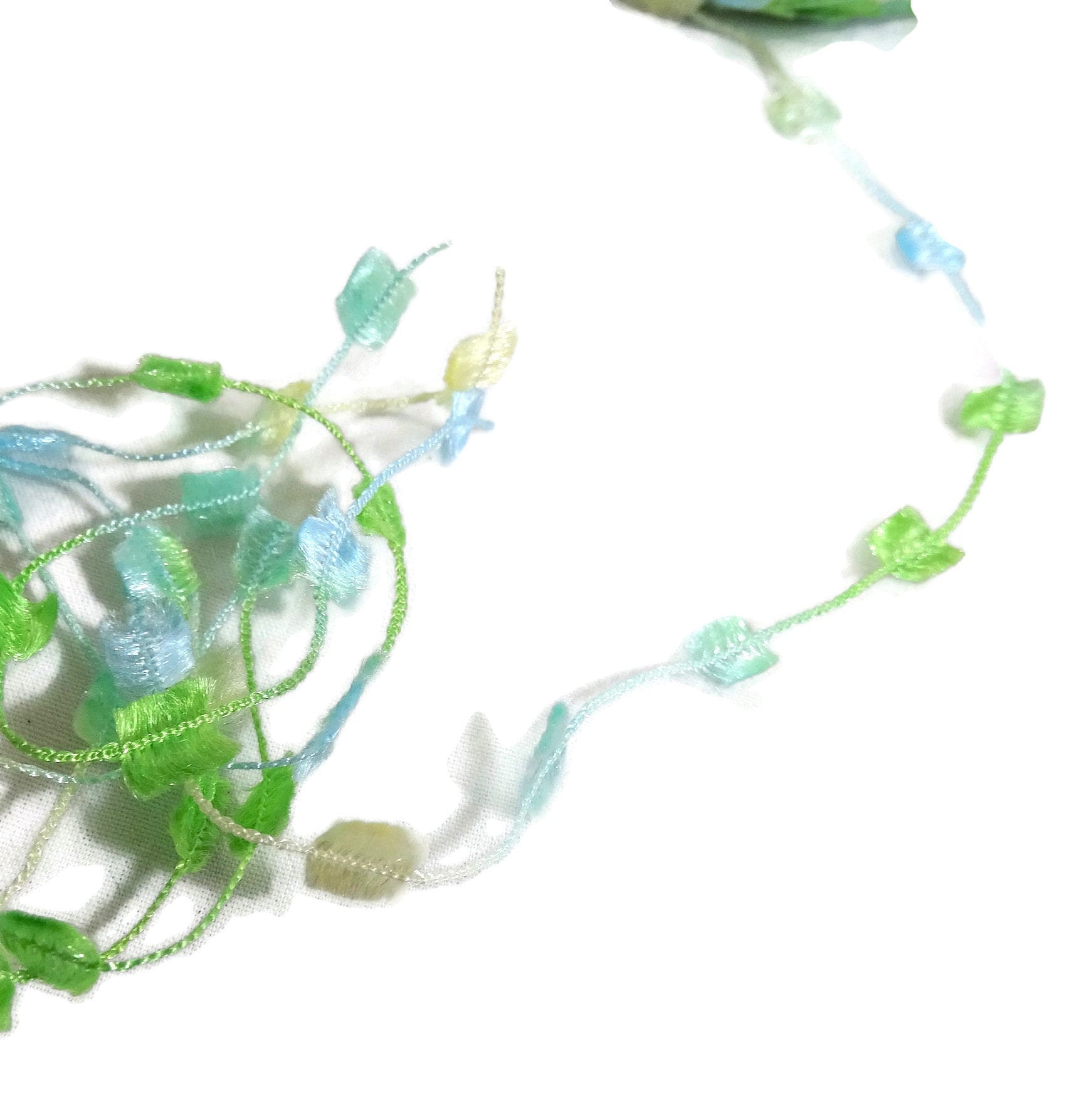 Red Heart Yarn Tiki Cheery Leaf Butterfly Variegated Scarf Lot 2 Skeins ...