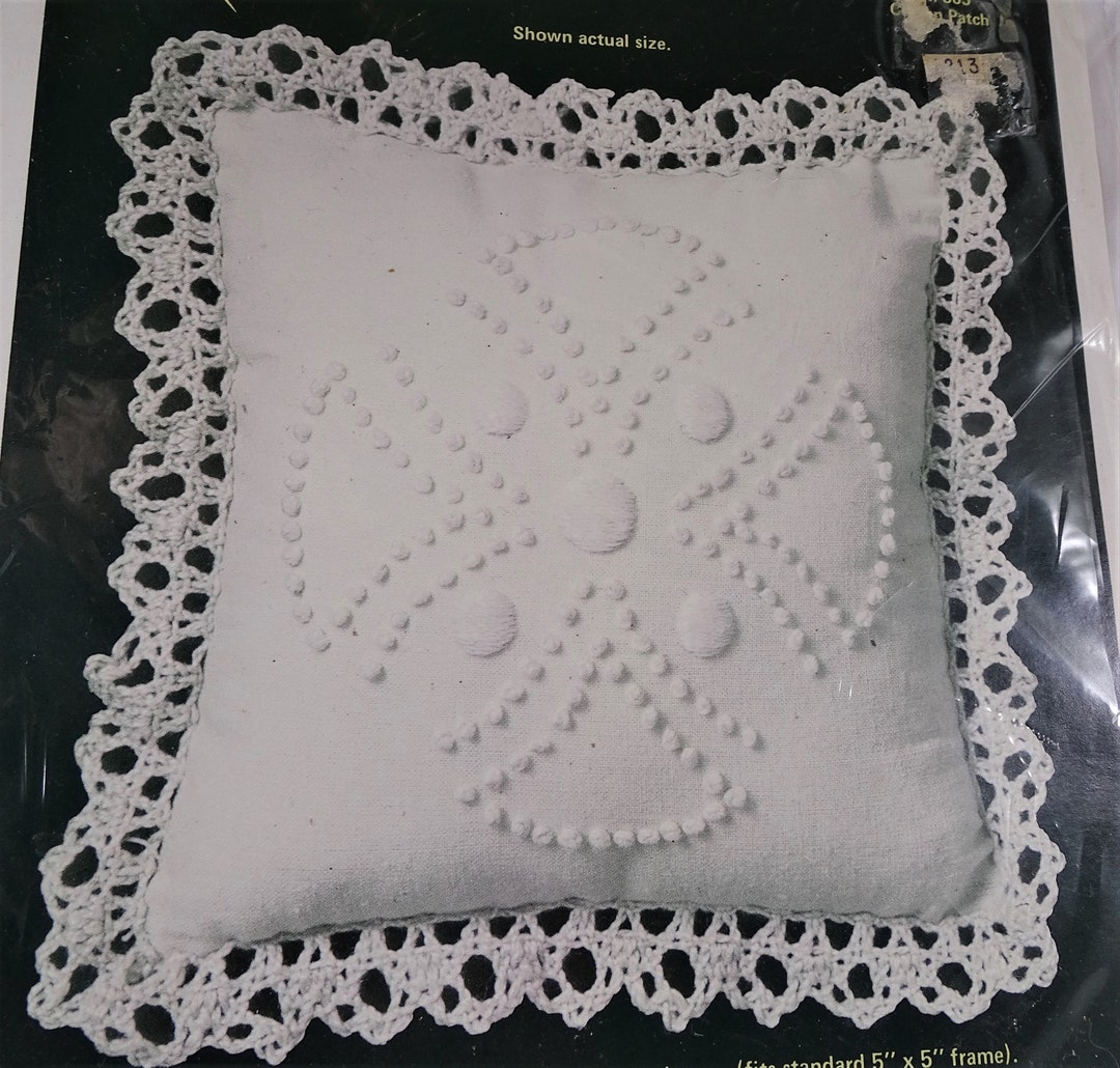 Candlewicking Small Pillow Kit Cotton Patch 5 X 5 Inches Needle Magic ...