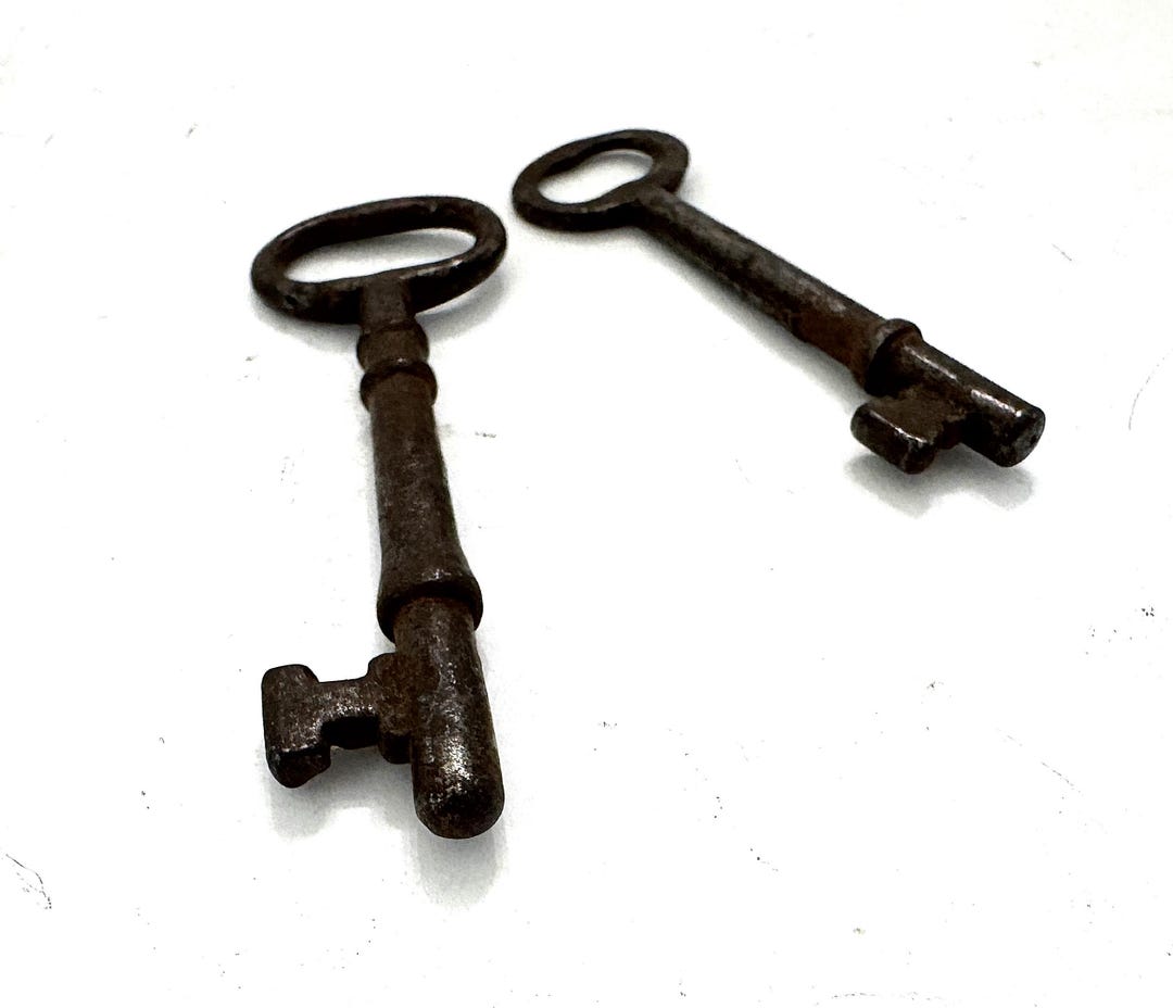 Antique Lever Lock Skeleton Keys 2 Skeleton Keys Various Closed Barrel ...