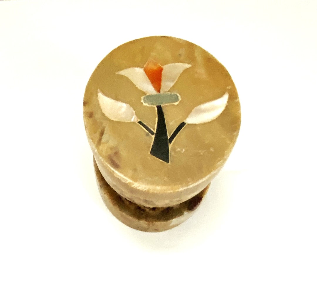 Vintage Soapstone Inlay Mother of Pearl Oval Container With Mother of ...