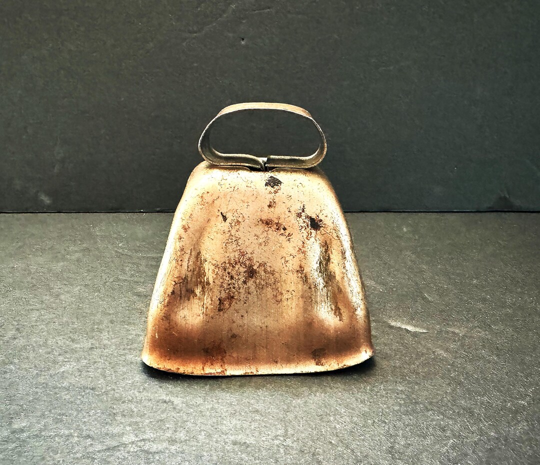 Vintage Copper Cow Bell With Aged Patina Bell Large 3 Inch Tall Bell ...