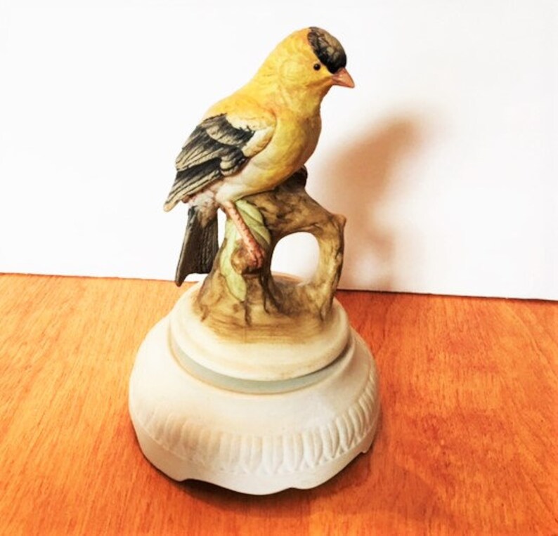 Vintage Ceramic Music Box Lefton Bird the American Goldfinch | Etsy