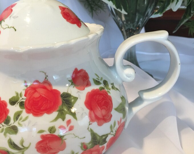 Red Roses on White Ceramic Teapot - Etsy