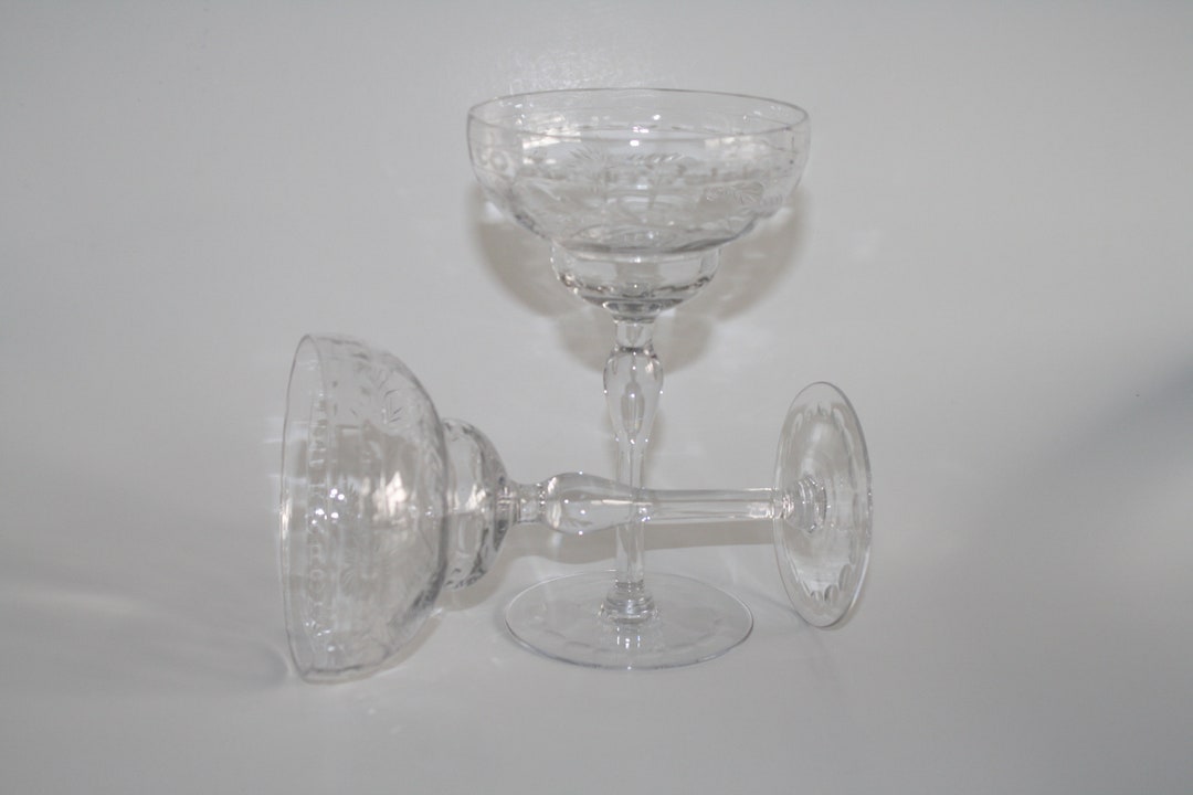Pair of Seneca Glass Co. Cut Optic Champagne Coupes Toasting Coupes - Etsy