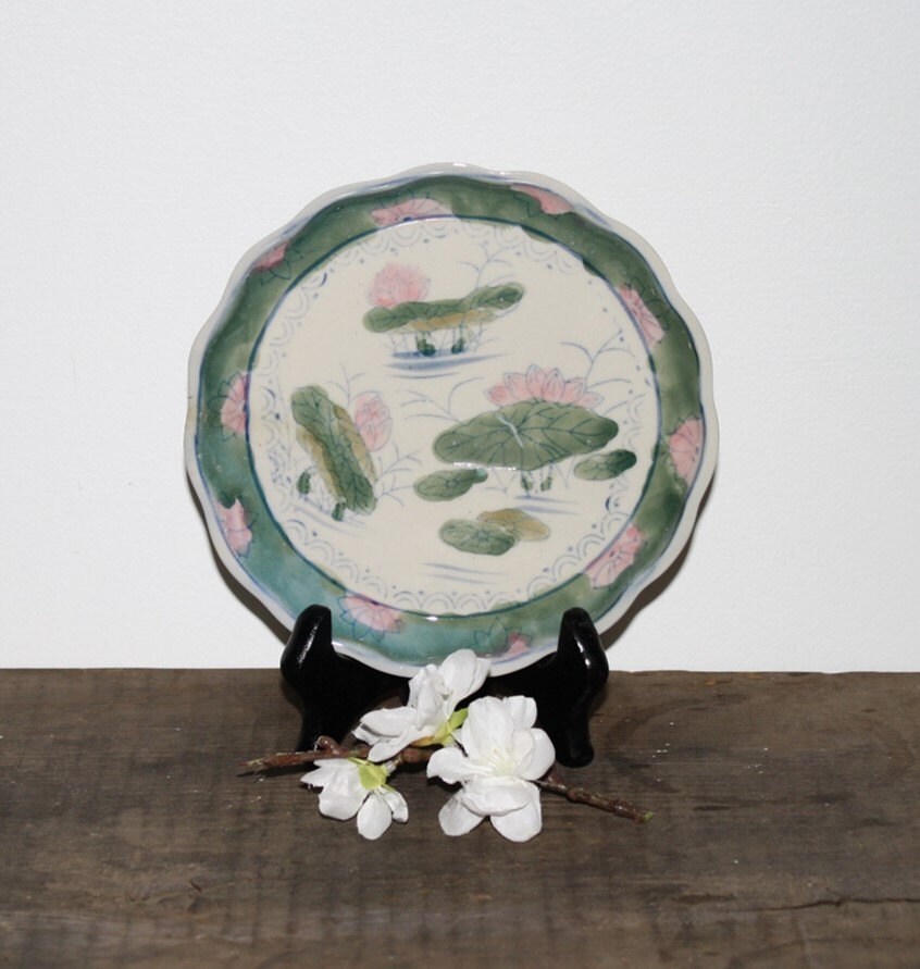 Seven Piece Child's Porcelain Lotus Flower Tea Set With Pot, Tray, and ...