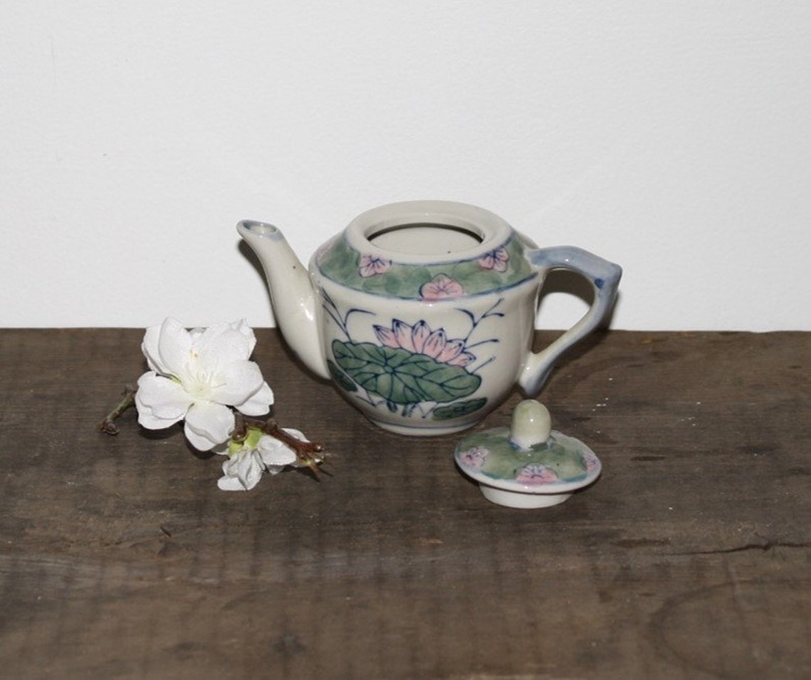 Seven Piece Child's Porcelain Lotus Flower Tea Set With - Etsy