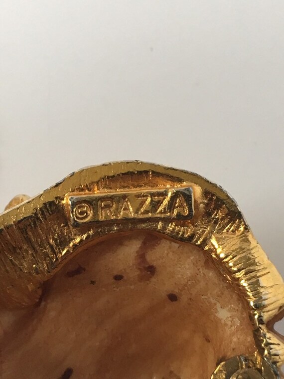 Razza Bull Tauraus The Bull Pendant Vintage Necklace - Gem