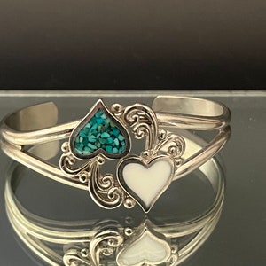 VINTAGE 1995 EJC Erica Jewelry Co. Hearts Turquoise Cuff Bracelet - Etsy