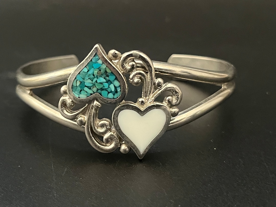 VINTAGE 1995 EJC Erica Jewelry Co. Hearts Turquoise Cuff Bracelet - Etsy