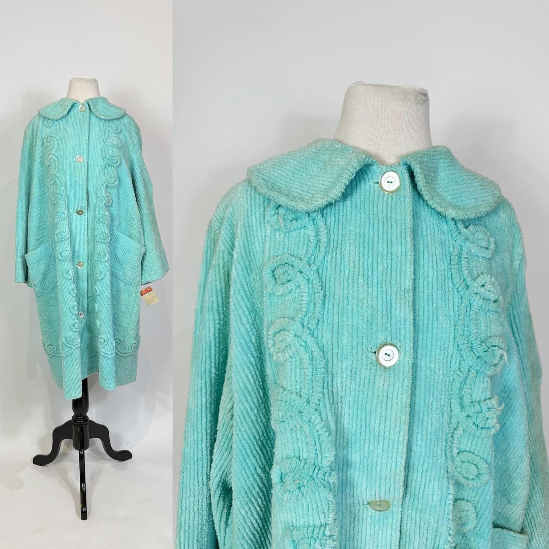 1960s Blue Chenille Tufted Collared Robe - Etsy
