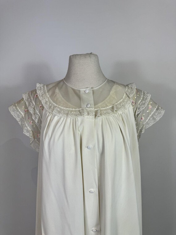 1960s Shadowline White Floral Nylon Peignoir Robe and… - Gem