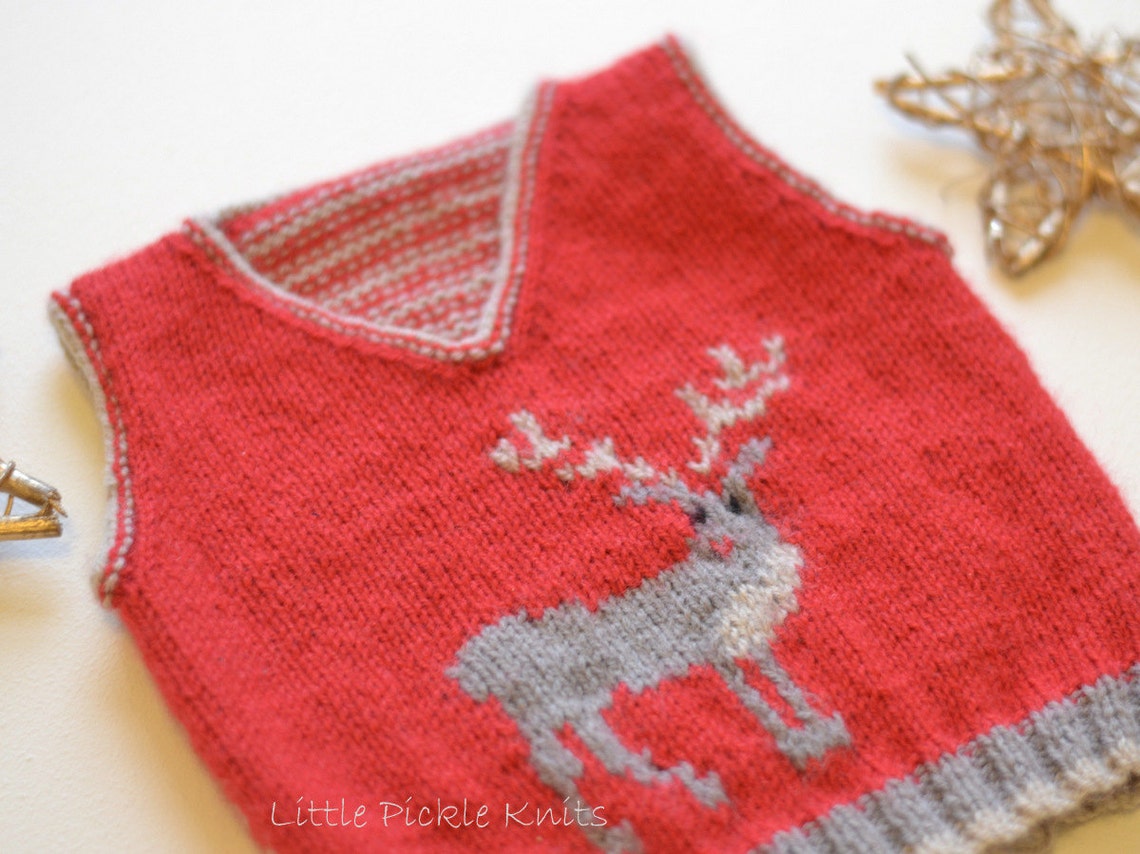 CHRISTMAS KNITTING PATTERN Rudolph the Red Nose Reindeer Knit | Etsy