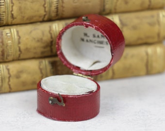 Antique Ring Box - Etsy