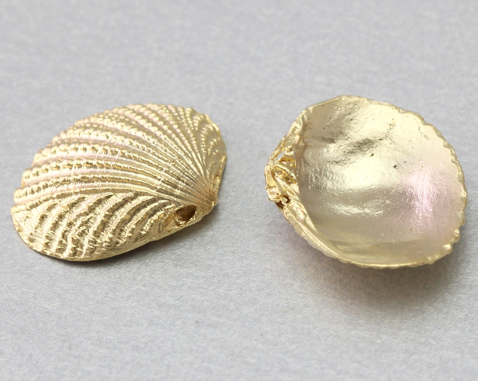 Clam Pendant . Top Shell Pendant . Matte Gold Plated . Brass | Etsy