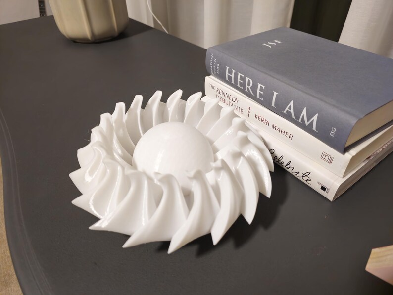 Swirling Grace 3D Printed Lamp - Unique PETG Design With LED Light - Etsy