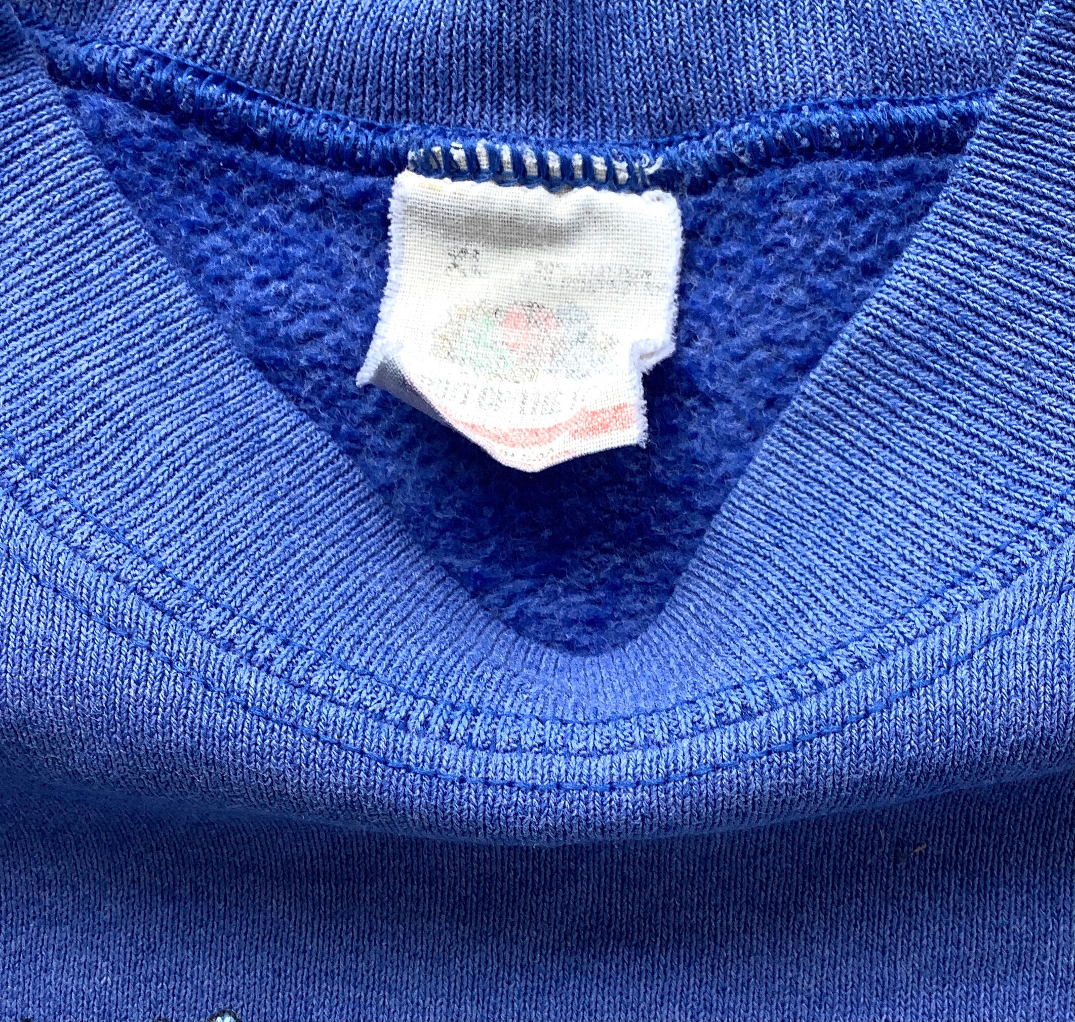 Vtg 80s 90s Adorable Fluffy Cat Sweatshirt Flowers Worn Faded ...