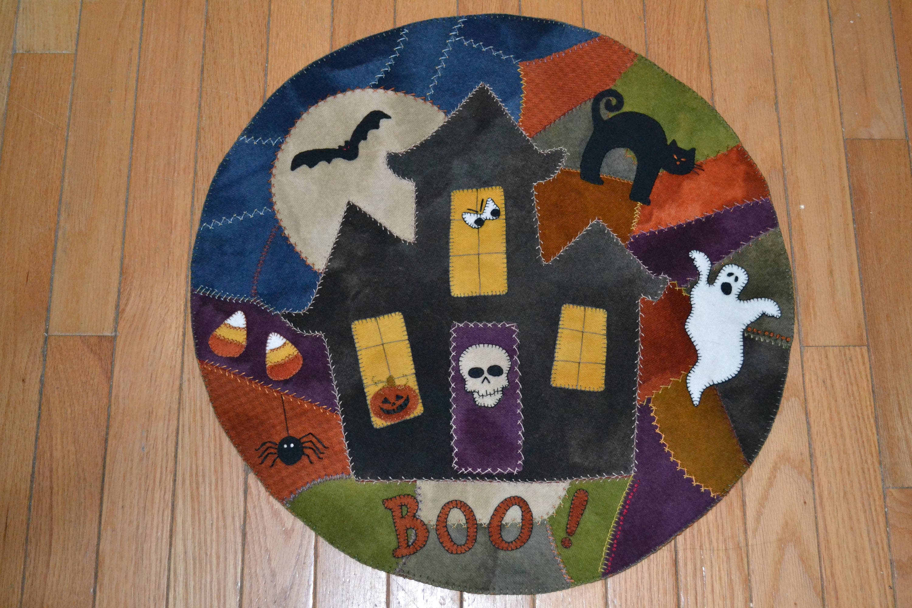 Wool Applique E-pattern Pdf SPOOKY HOUSE CRAZY Mat Penny Rug Haunted ...