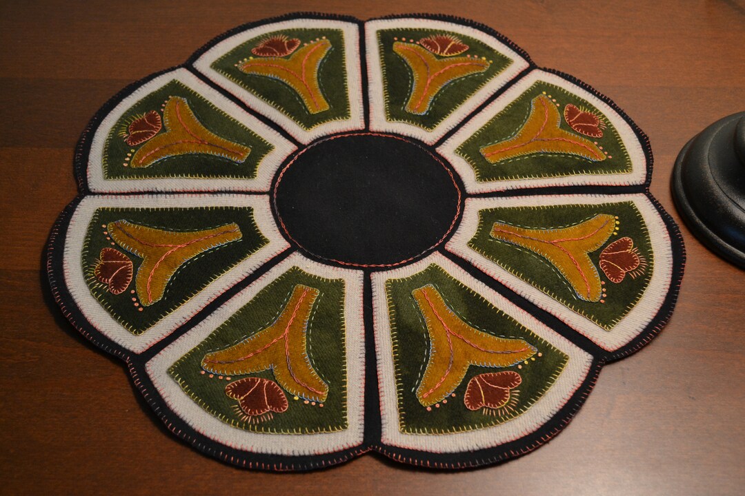 Wool Applique Penny Rug E-pattern Pdf FOR EVIE Digital Download Hand ...