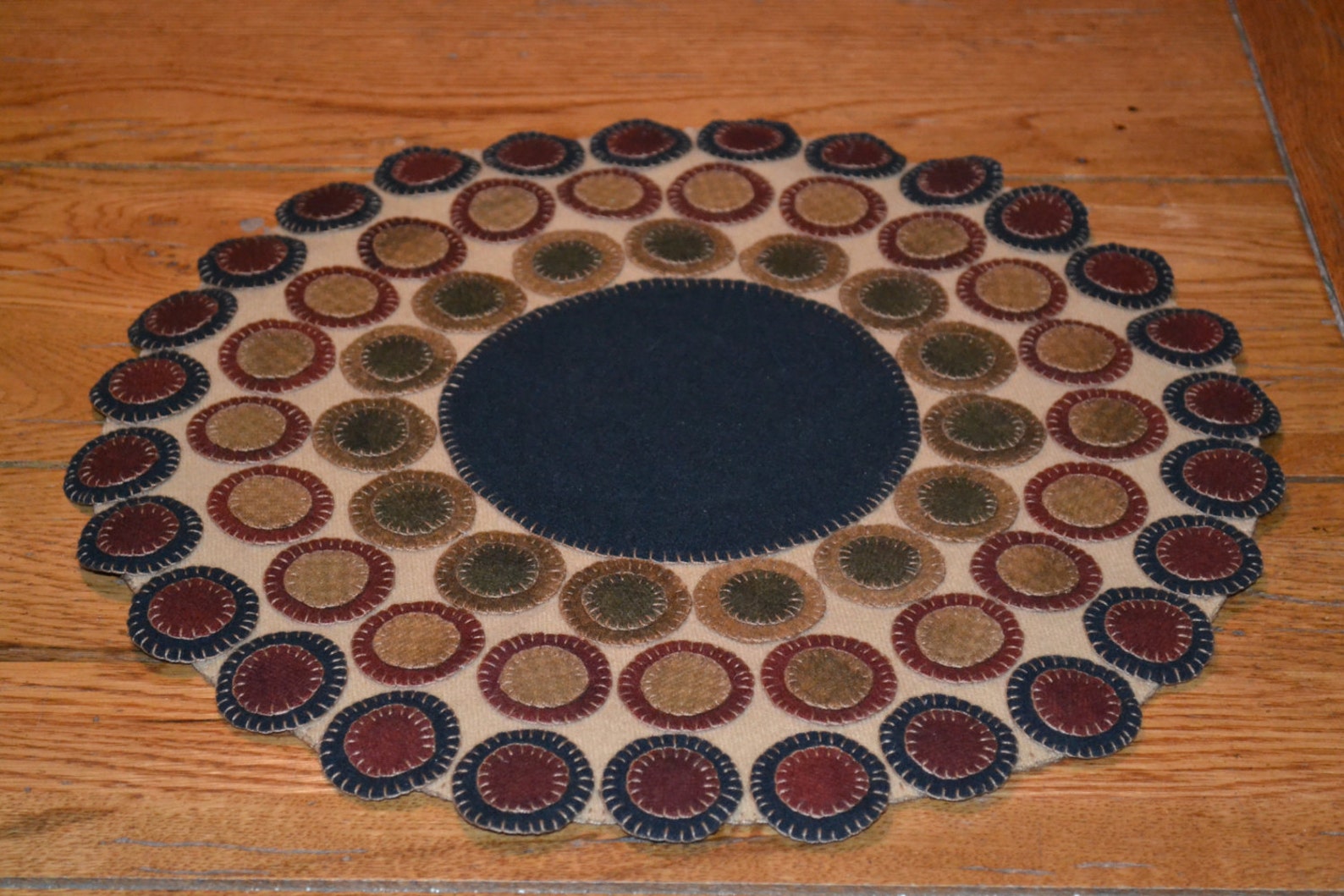 Primitive Wool Penny Rug E-pattern Pennies in the Round Pennies Circle ...