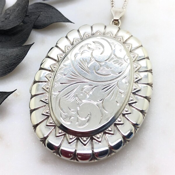 Extra Large Locket - Etsy