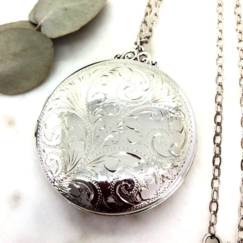 Extra Large Locket - Etsy