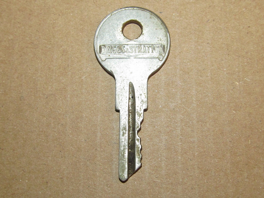 Vintage A950 Briggs & Stratton gas Fuel Key / Replacement Fuel Key - Etsy