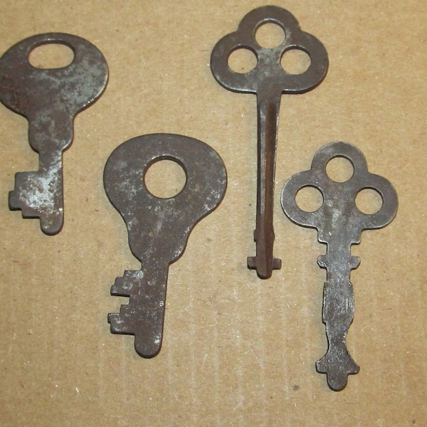 Old Flat Keys - Etsy