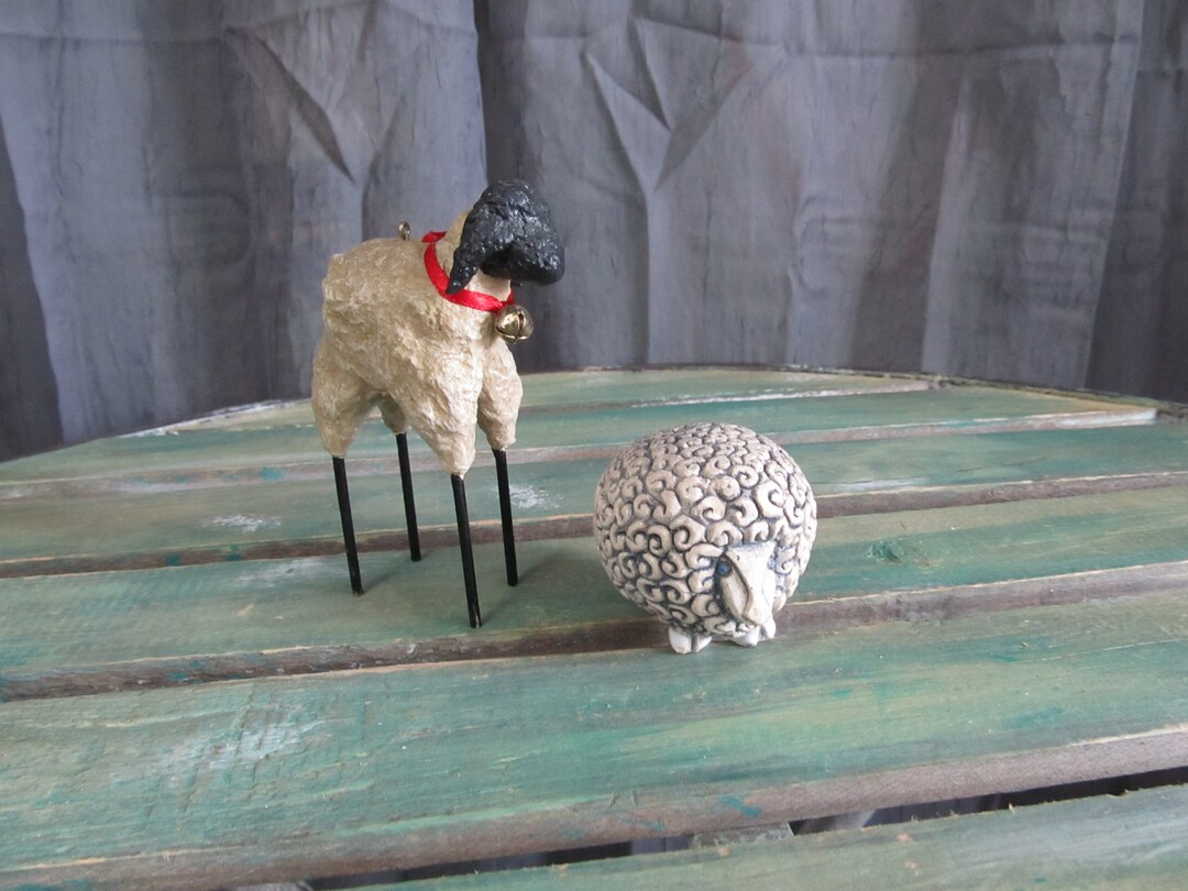 2 Miniature Sheep Figures / Artesania Rinconada Animal 23 Sheep Made in ...