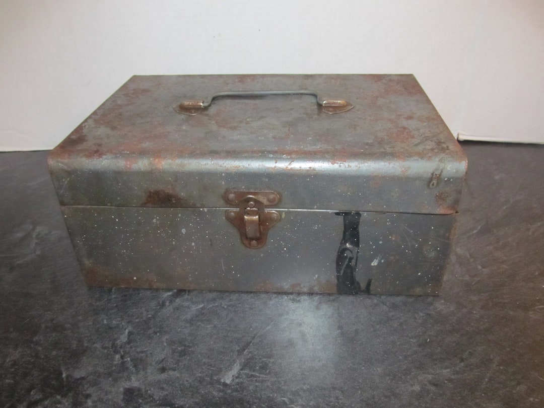 Vintage Small Metal File Check Tool Box / Hinged Lid / Painted Chippy ...