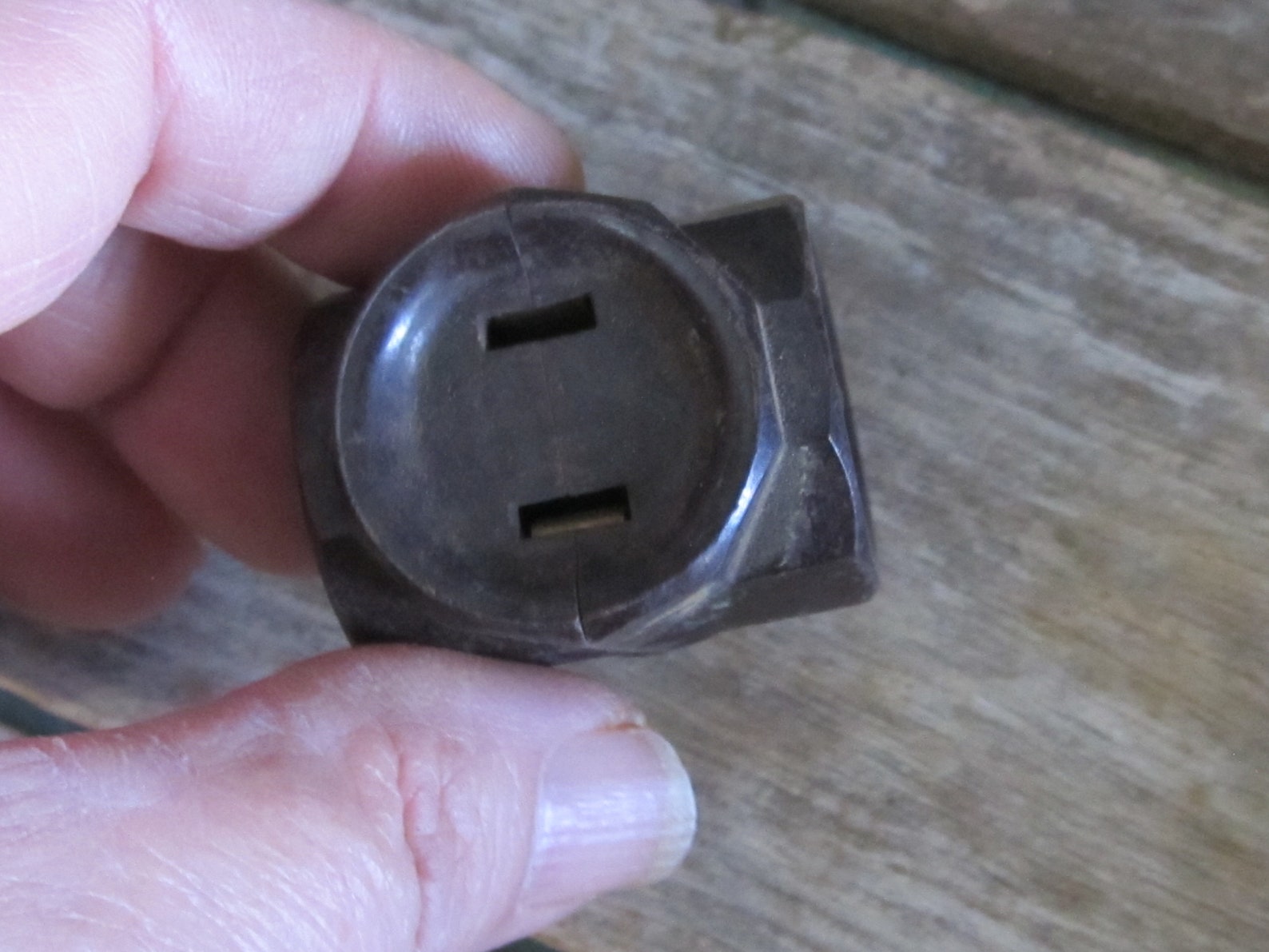 Vintage Leviton Brown Bakelite Triple Radial Surface Mount 3 Plug ...