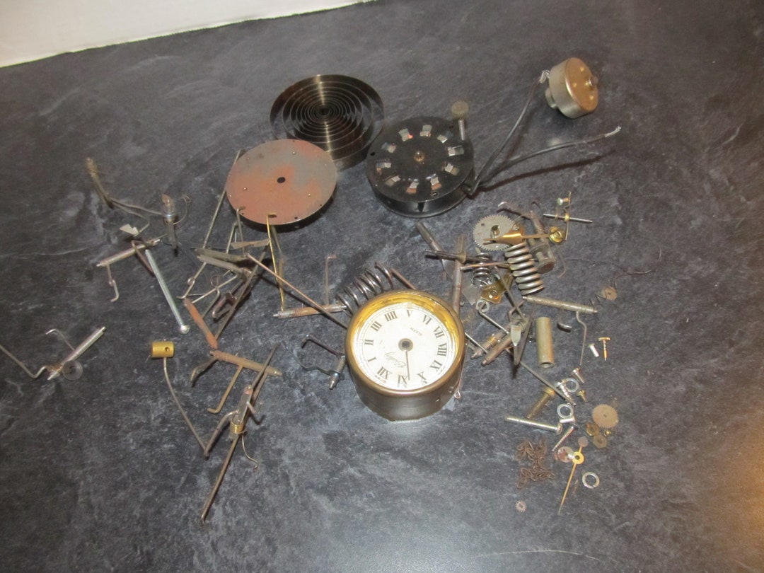 Vintage Steampunk Clock / Watch Parts ~altered Art Supplies ...