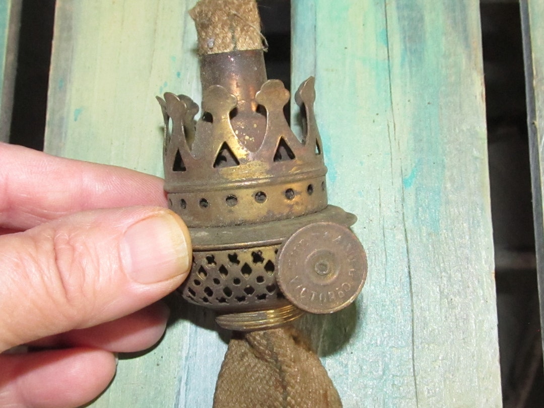 Antique No. 1 Brass Burner ~ Signed P&A Mfg Co Victor / Folded Wick ...