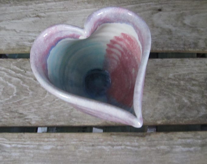 Vintage Lisa Howe Stoneware Multi Color Pottery Heart Shaped Bowl ...