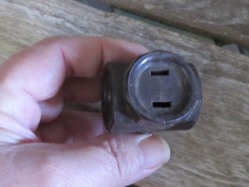 Vintage Leviton Brown Bakelite Triple Radial Surface Mount 3 Plug ...