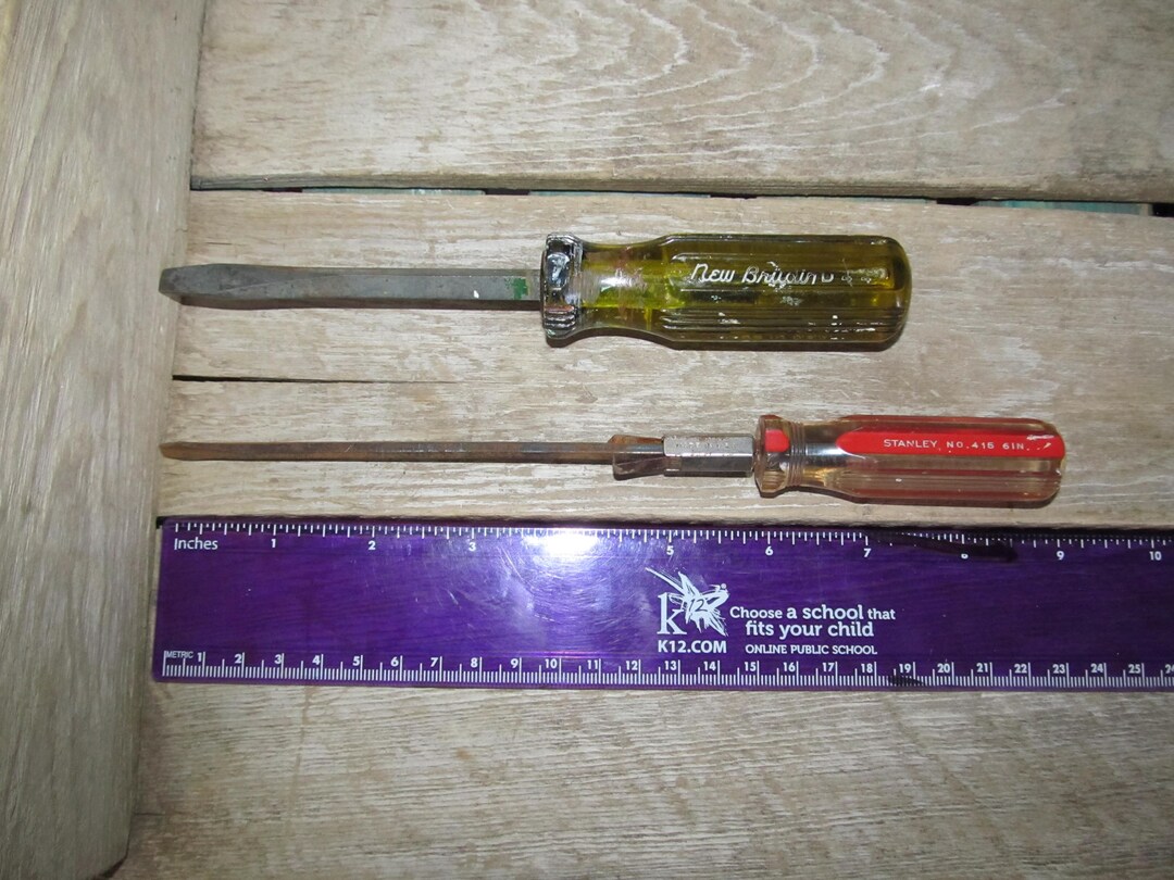 2 Vintage Screwdrivers - New Britain Flathead & Stanley No 415 Spee D ...