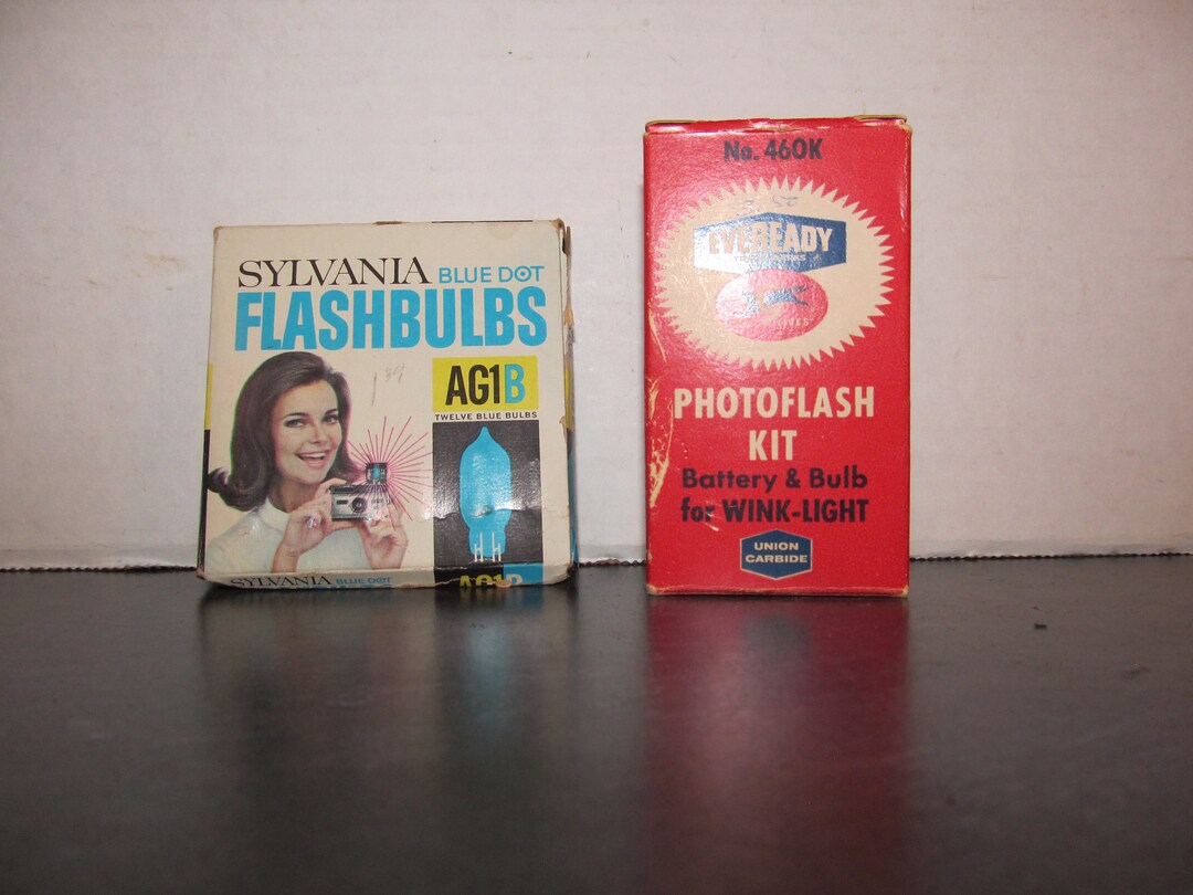 Vintage Eveready Photoflash Kit Battery & Bulb for Wink-light / Union ...