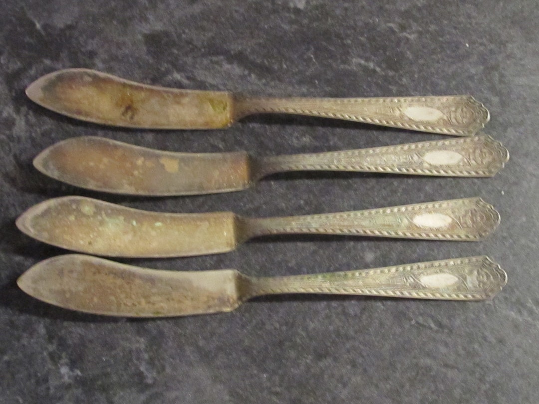 4 Vintage Aladdin Pure Silverplate Butter Knives / Silverplated Knives ...