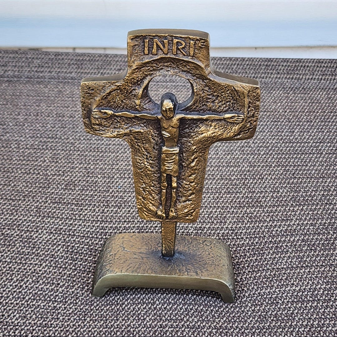Vintage Brass Jesus Cross Crucifix INRI Free Standing Heavy Metal ...