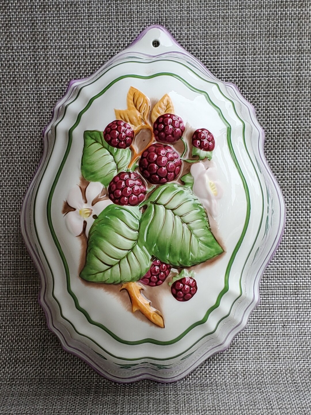 Vintage 1986 Franklin Mint Le Cordon Bleu Raspberry Mold Wall Hanging ...
