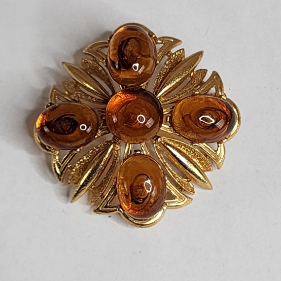 Vintage Amber Color Glass Stones Gold Tone Cluster Me… - Gem