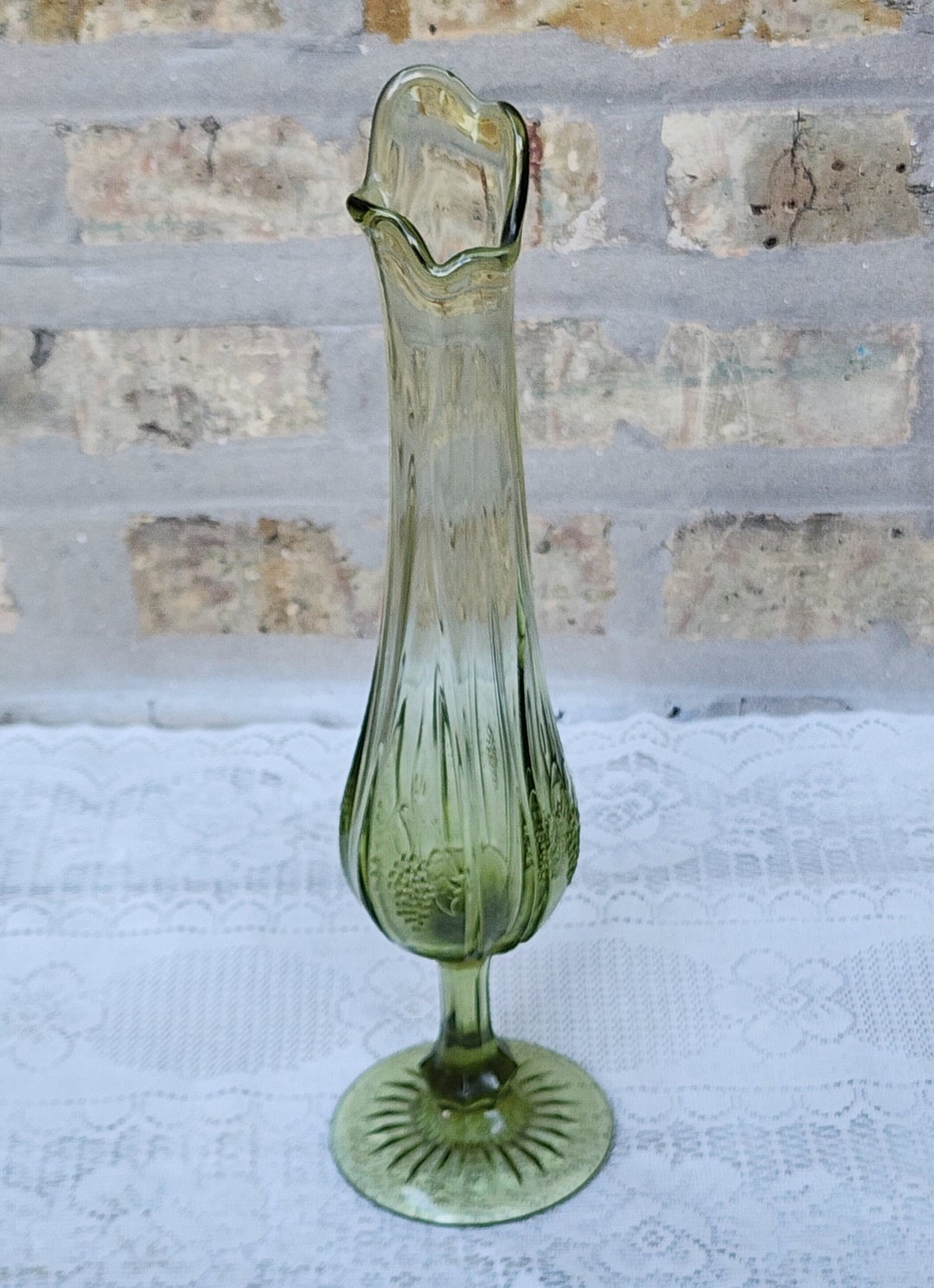 Vintage Green Fenton Red Cliff Glass Paneled Grapes Grapevine Pedestal ...