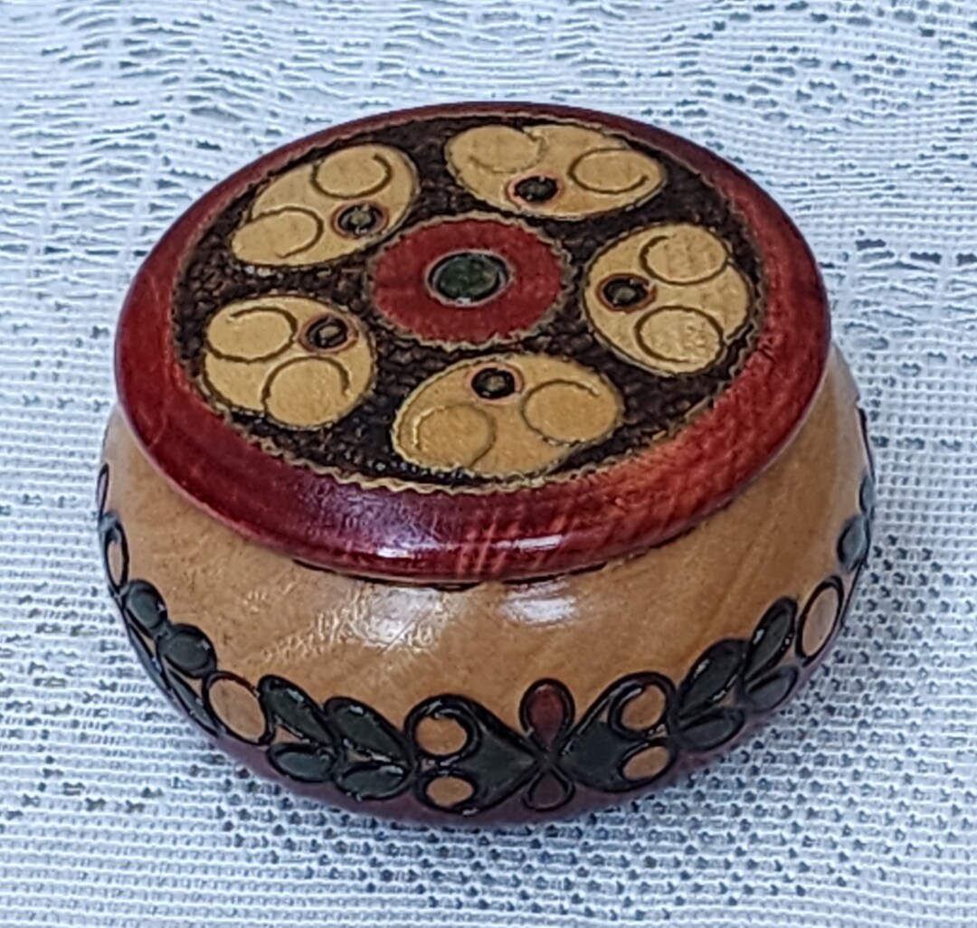 Vintage Poland Polish Talerz Pyrography Hand Decorated Stained Ikat ...