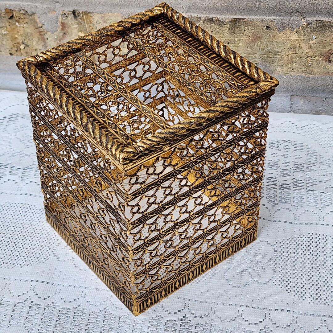 Vintage Gold Filigree Twisted Wire Mesh Rope Hollywood Regency Boudoir ...